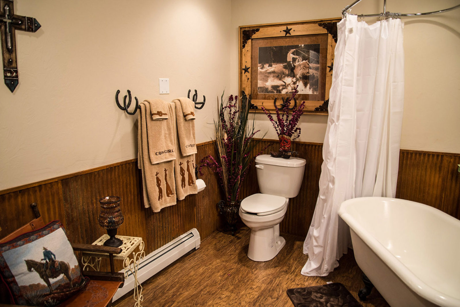 20 Creative Ways to Use Corrugated Metal Panels for Interior Walls in Your House – AprylAnn