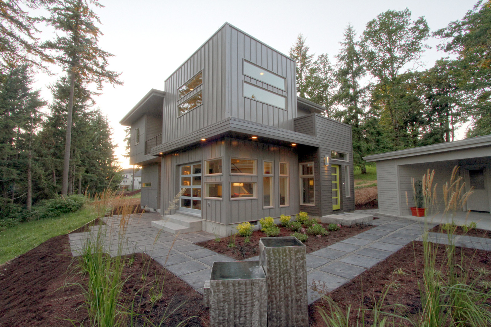 13+ Aesthetic Vertical Metal Siding for Your Property – AprylAnn